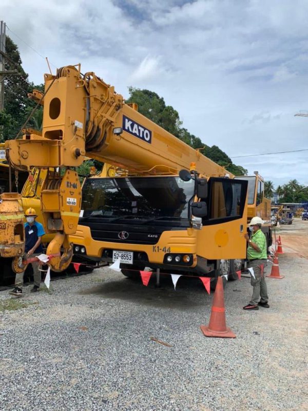 Crane Kato NK600-RX - best heavy machine